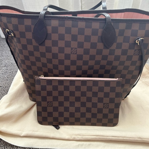 Louis Vuitton | Bags | Louis Vuitton Mm Neverfull Damier Ebene ...